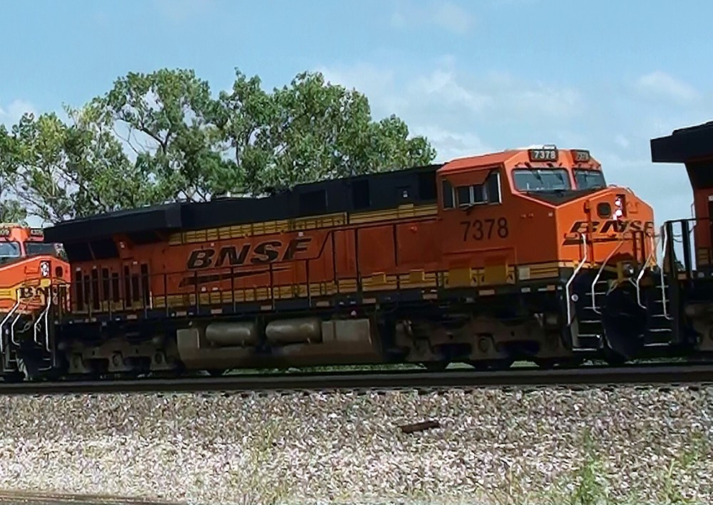 BNSF 7378